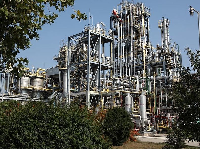 Mol Petrolkémia néven folytatja működését a TVK - Economx.hu