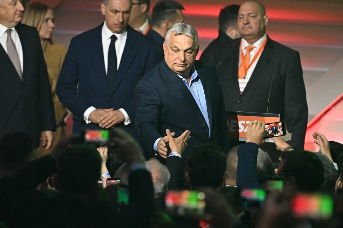 Meglepő számok érkeztek: több tiszás politikus is népszerűbb Magyar ...