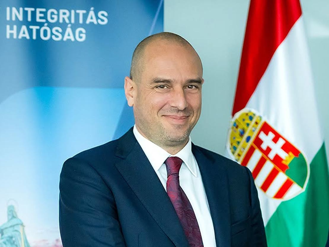 Súlyos büntetést kért az ügyészség az Integritás Hatóság elnökére | Economx