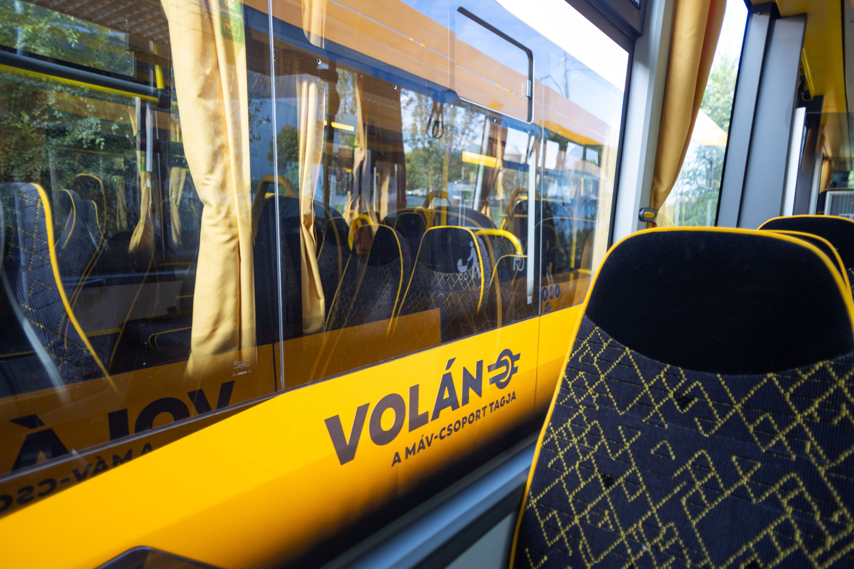 Vitézy Dávid kirúgta Lázár volt évfolyamtársát a MÁV szolgáltatócége ...