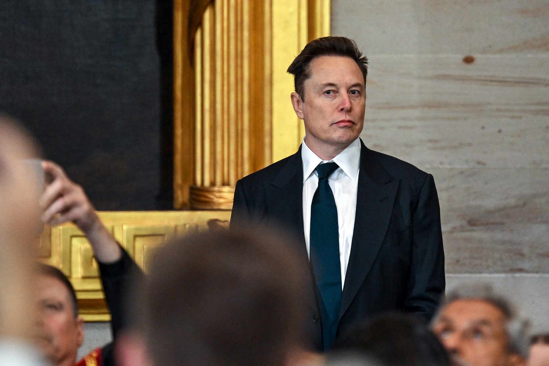 Elon Musk óriási veresége: két óra alatt söpörte le a bíróság az OpenAI ...