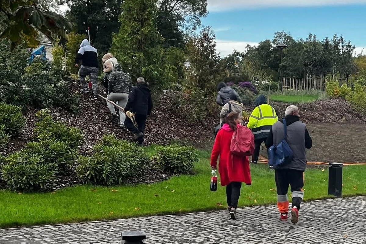 „Anikó néni parancsolt nekünk”: hatvanpusztai élményekről vallottak ...