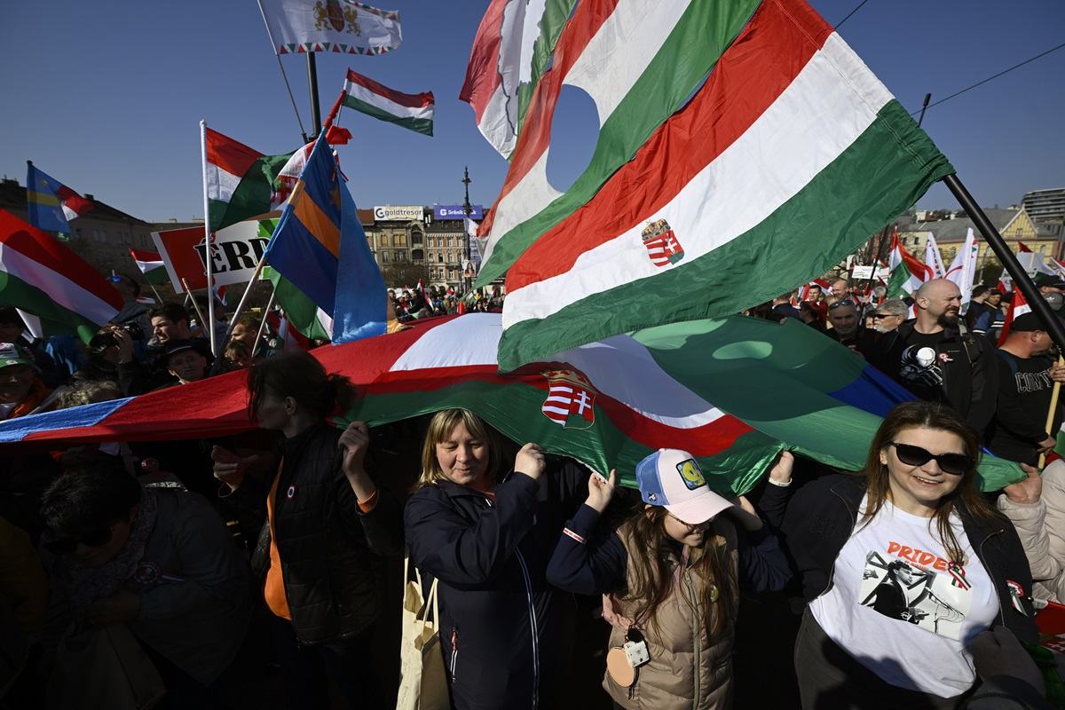 Csúszva indult a Békemenet, de új arcok is felbukkantak | Economx